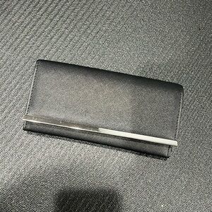 Kohl's Wallets for Women on Sale up to 90% Off: Poshmark
